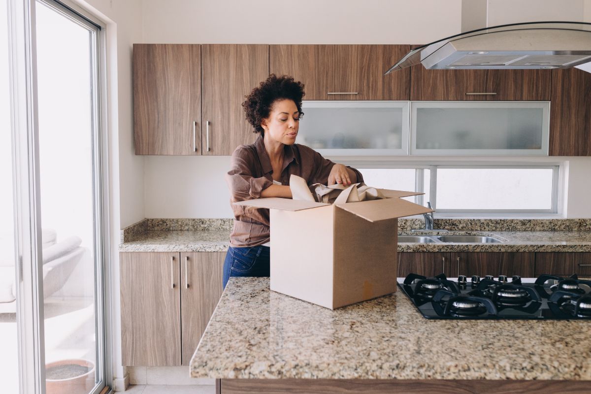 Here Is How You Can Unpack Efficiently: 10 Moving Tips You Must Consid ...
