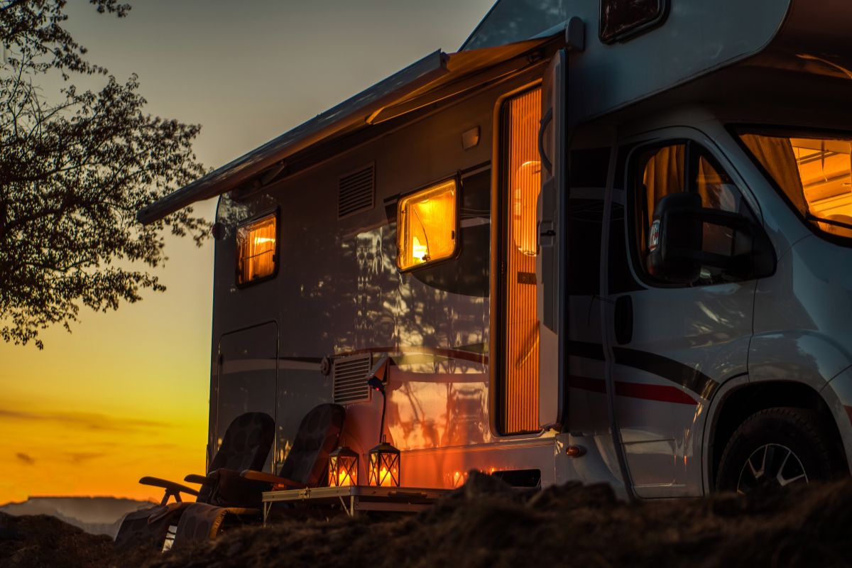 Transforming Your RV Into a Cozy Tiny House: Tips and Ideas ...